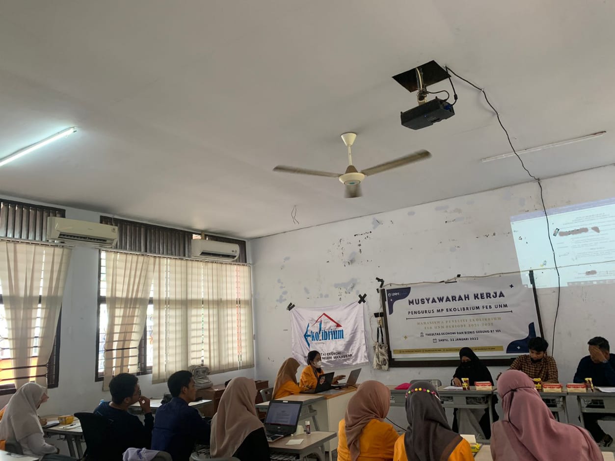 MP EKOLIBRIUM FEB UNM GELAR MUSYKER PERIODE 2021-2022
